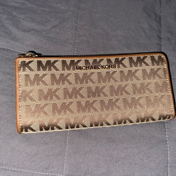 Michael Kors | Bags | Mk Wallet | Poshmark